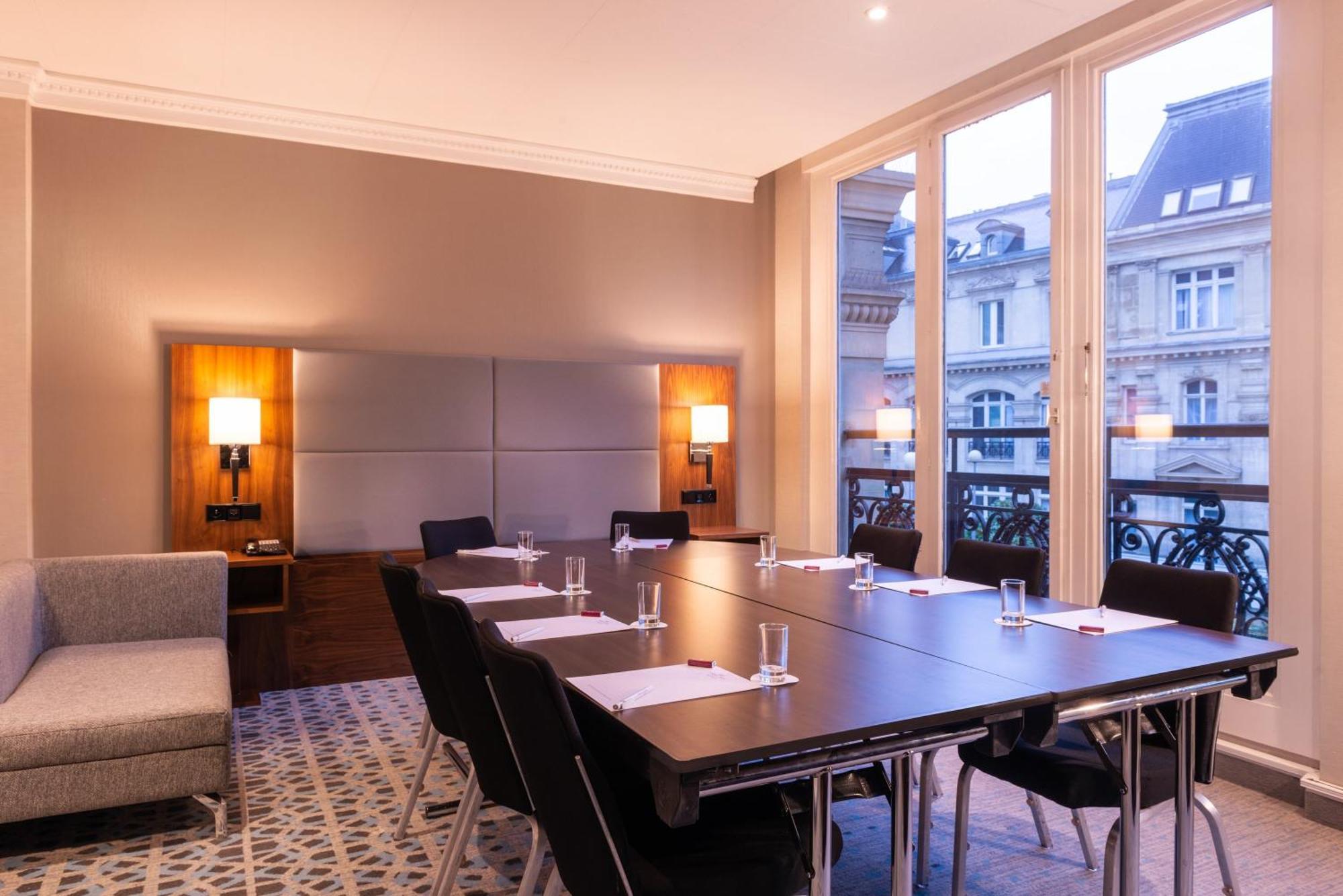 Hotel Crowne Plaza Paris - Republique By Ihg Paris, France - book now ...